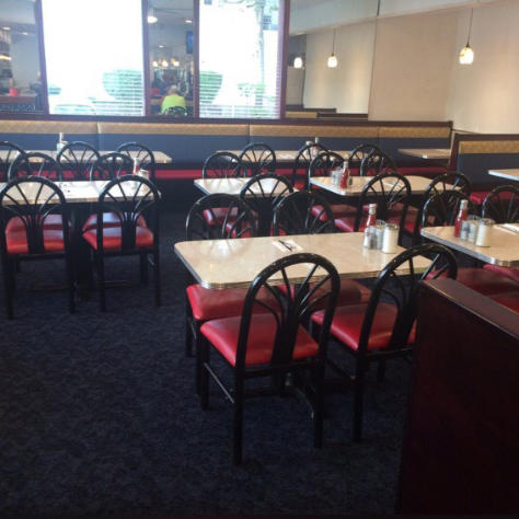 THREE BROTHERS DINER | GALLERY